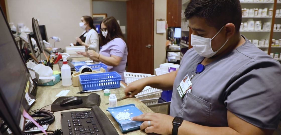 St. Luke’s - The Pharmacy Residency Experience St. Luke’s - The Pharmacy Residency Experience